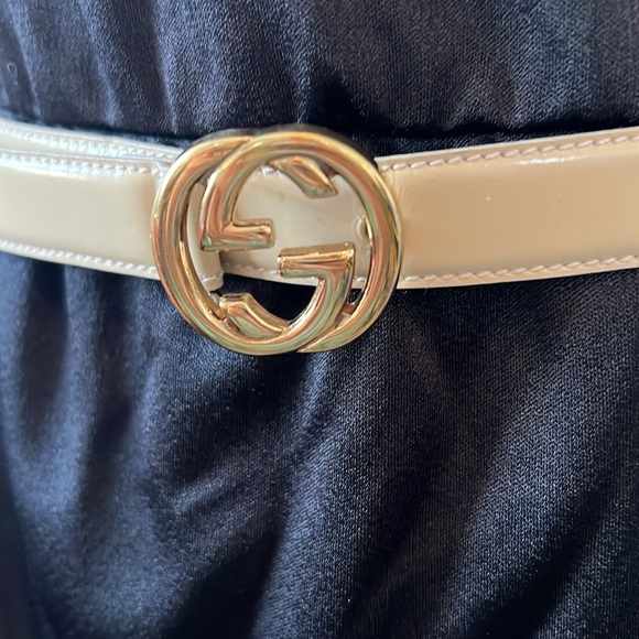 Gucci | Accessories | Vintage Gucci Logo Cream Leather Belt 2729 S ...